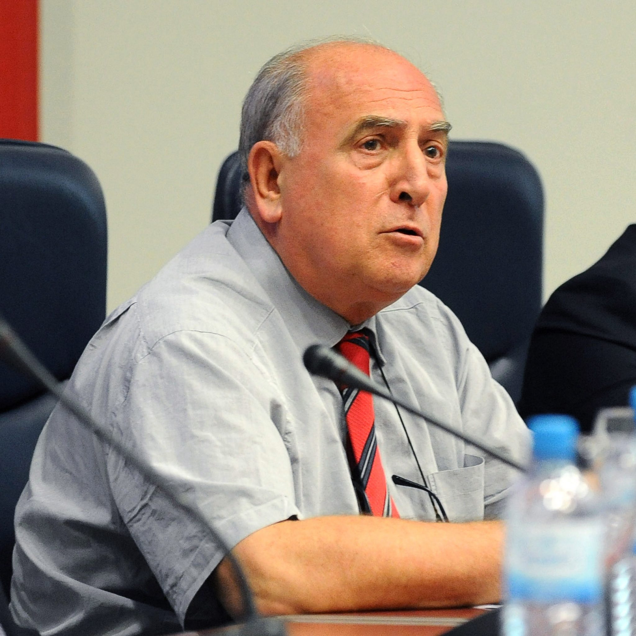 Залезот на една империја - Призма